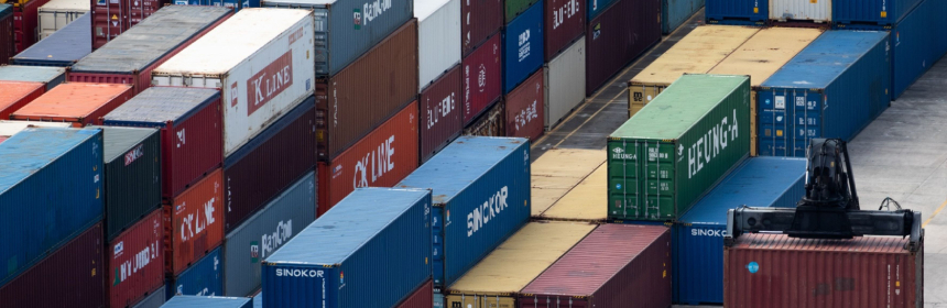 An Insight into the Features and Benefits Of Shipping Racks | Road ...